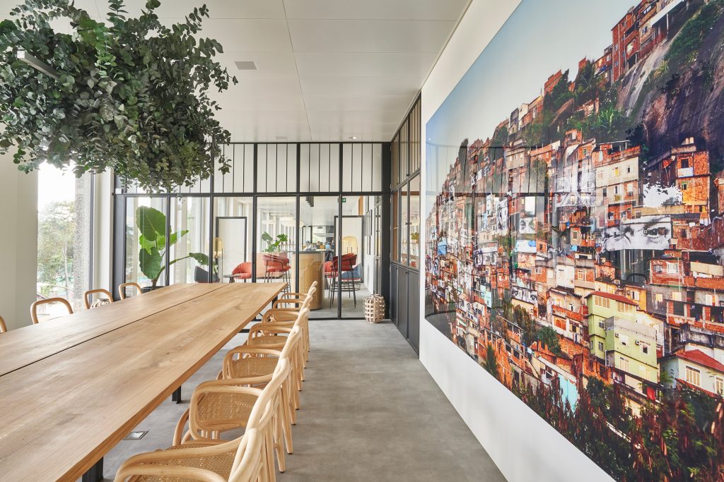 DIGITAL LUXURY GROUP, DLG SA - Great Place to Work